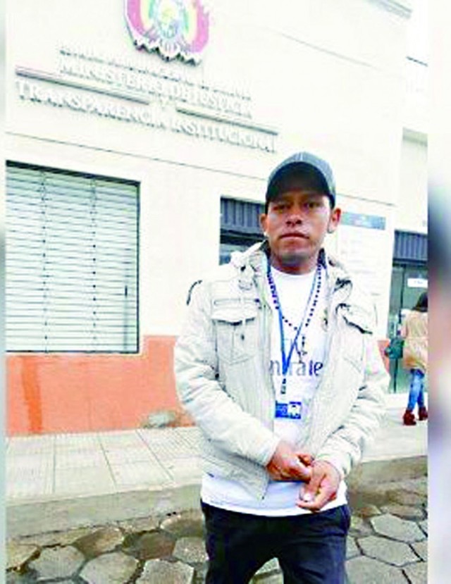 Arce promete seguir ayudando a ex reo Ramírez