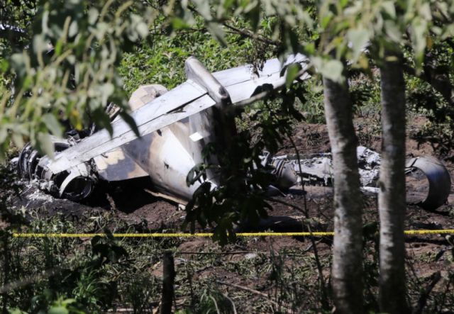 Mueren seis militares en un accidente aéreo en el oriente de México
