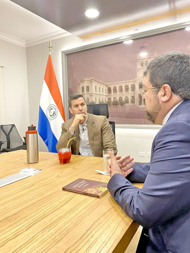 Samuel propone imitar “el modelo paraguayo”