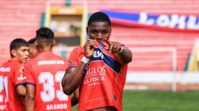 Universitario golea y suma puntaje perfecto en la Copa Simón Bolívar