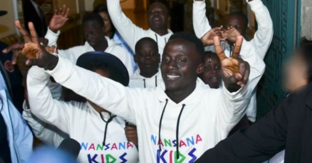 Los Nansana Kids culminan su gira por Bolivia con su visita a Santa Cruz