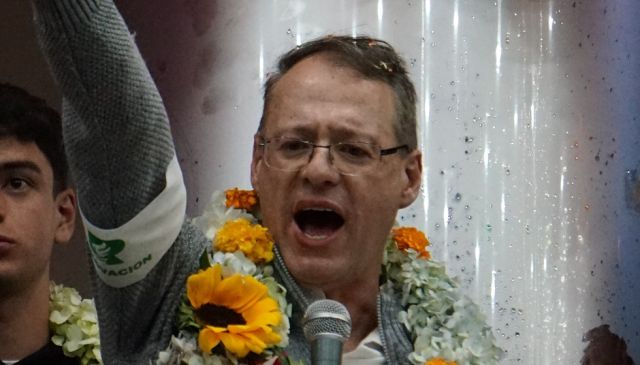 Dunn no se inscribió, pero garantiza su candidatura; debe cumplir un ...