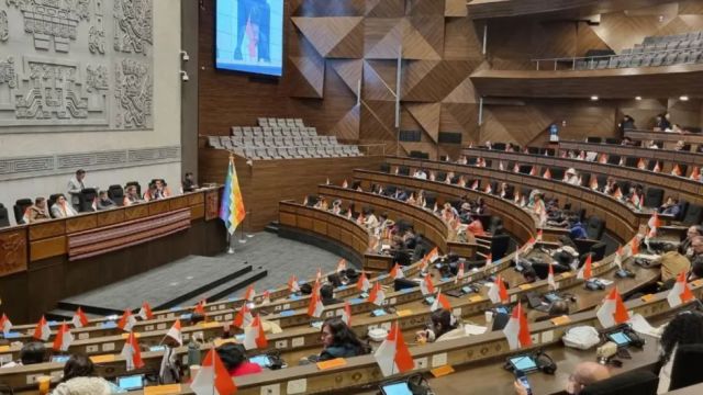 Paz y Lara jurarán en el nuevo hemiciclo de la Asamblea Legislativa