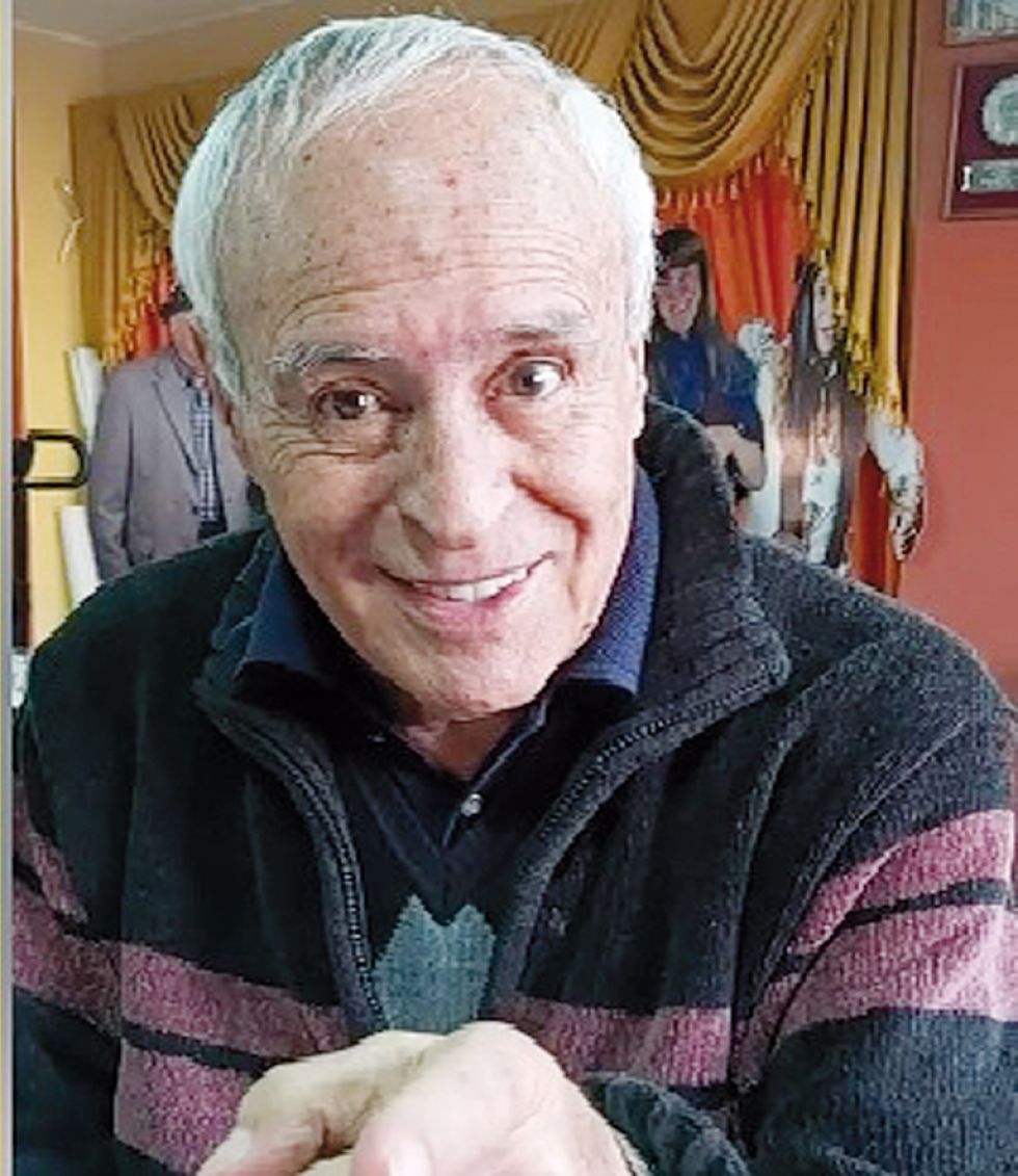 Santalla pide cordura y vuelve al escenario