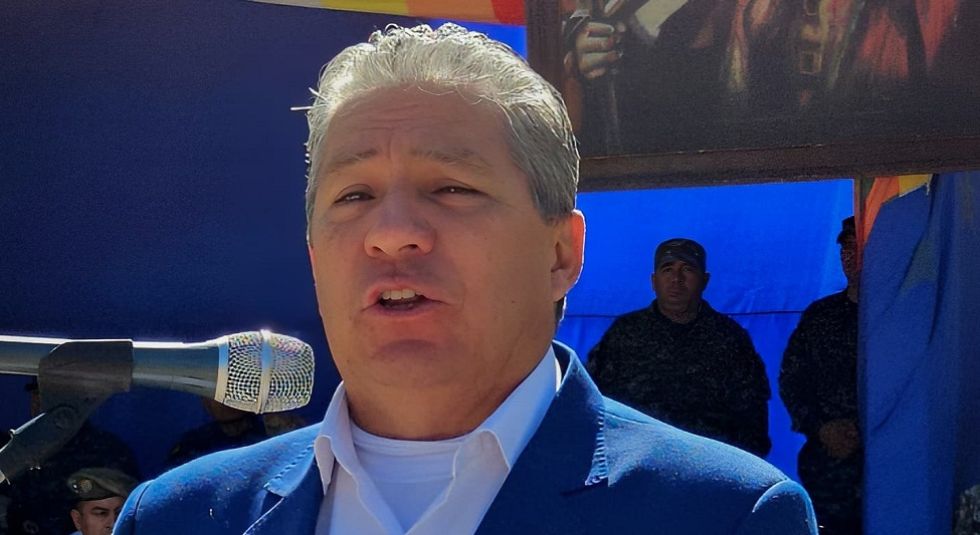 Novillo: La democracia es un “legado invaluable”